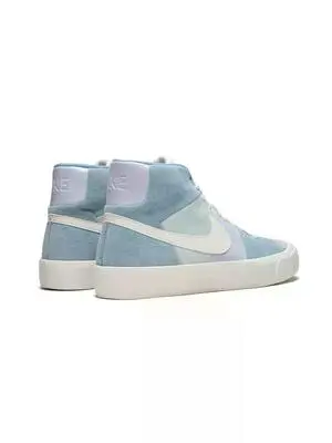 Nike Blazer Royal Easter Os Sneakers