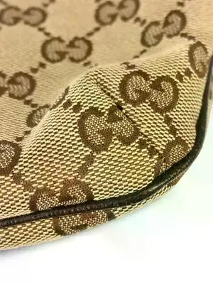 Gucci Gg Canvas Shoulder Bag