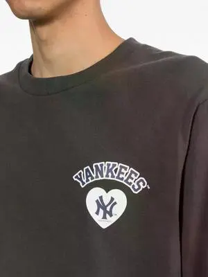 New Era Logo-print Long-sleeve T-shirt