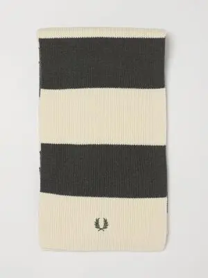 Fred Perry Striped Wool Scarf With Ribbed Edges - Ecru