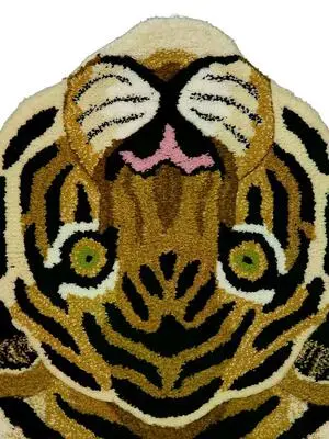 DOING GOODS Tiger Striped Rug
