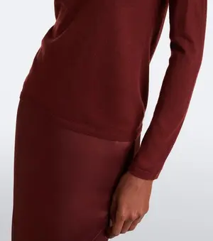 Max Mara Cashmere Turtleneck Sweater