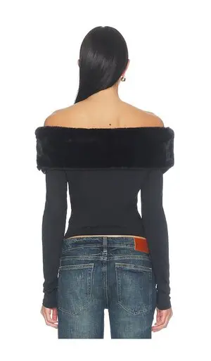 Lioness Waldorf Off Shoulder Top - Black