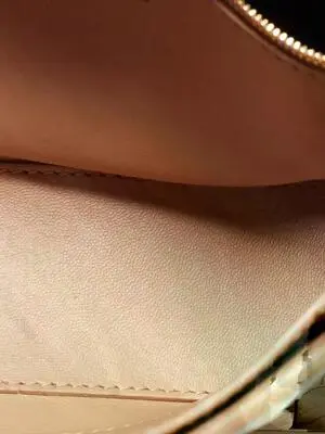 Balenciaga Downtown Xs Leather Shoulder Bag - Neutrals