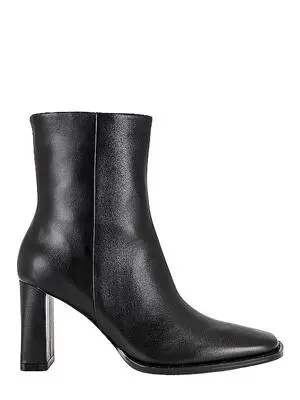 House Of Harlow 1960 X Revolve Rosetta Boot - Black