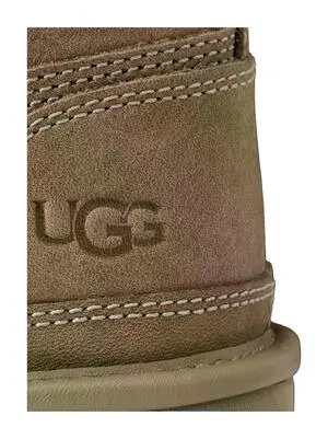 UGG Neumel Lace-Up Boots Neutrals