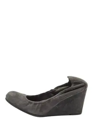 STUART WEITZMAN Suede Wedge Pumps - Grey