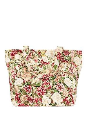Chanel Cc Flower Mark Quilted Tote Bag - Multi