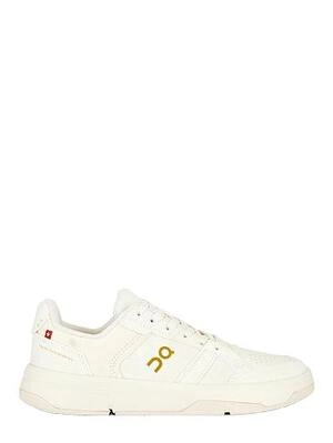 On The Roger Clubhouse Ace Sneaker - Ivory & Dew