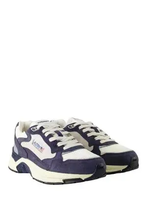 AUTRY Hyperway Low-top Round-toe Sneakers - Blue
