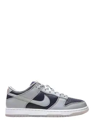 Nike Nike Dunk Low SP "College Navy Grey" Sneakers Blue