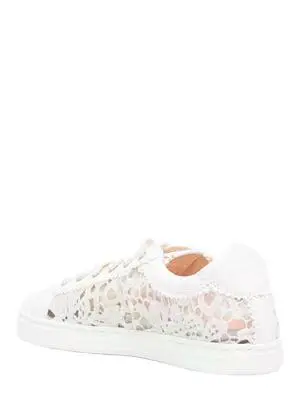 Agl Low Top Lace Sneakers - White