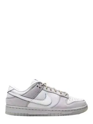 Nike Dunk Low 'wolf /pure Platinum' Sneakers - Grey