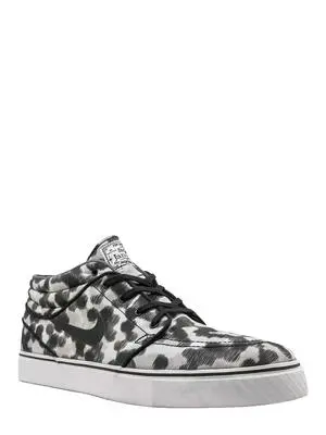 Nike Zoom Stefan Janoski Mid Sneakers - White