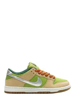 Nike Nike SB Dunk Low Escargot Sneakers Green