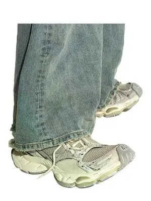 Balenciaga Balenciaga "Stapler" Lace-Up Sneakers Neutrals