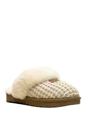 UGG Slip-on Slipper With Logo Patch - Cream