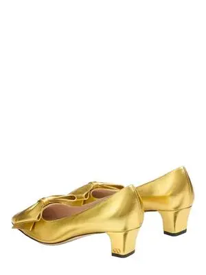 Valentino Garavani Valentino Garavani Bow Detail Leather Pumps Gold