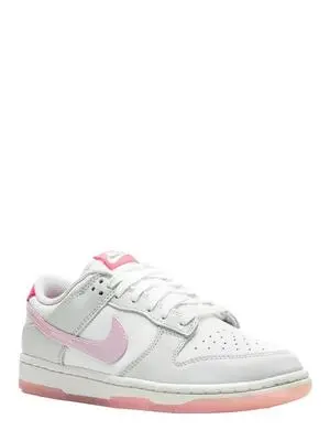 NIKE Nike Dunk Low 520 Pack Pink Sneakers