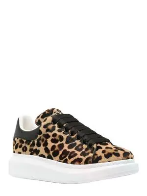 Alexander McQueen Alexander McQueen Leopard Print Calf Hair Oversized Sneakers Neutrals
