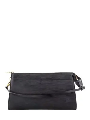 LOUIS VUITTON Pochette Accessoires Epi Leather Clutch Bag - Black