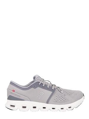 On X 4 "athletic" Sneakers - Grey