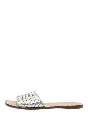 BOTTEGA VENETA Intrecciato Flat Sandals