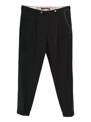 MYTHS Zeus-p Pleated Trousers - Black