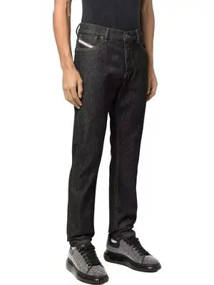 DIESEL® 1995 D-sark Z9c34 Straight-leg Jeans - Black