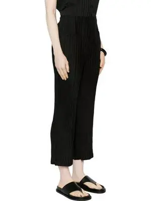 GONGDID DESIGN Plissé Cropped Trousers - Black