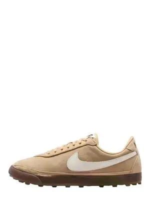 Nike Astrograbber Lug Sole Sneakers - Neutrals