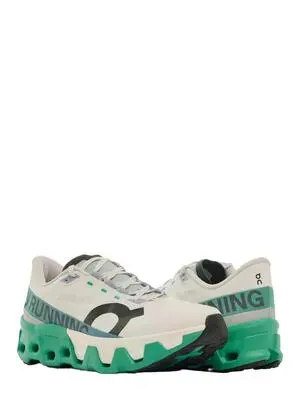 On Cloudmaster Hyper Sneakers - Neutrals
