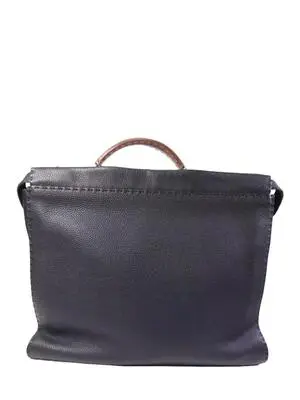 Fendi Fendi Large Peekaboo Leather Shoulder Bag Black