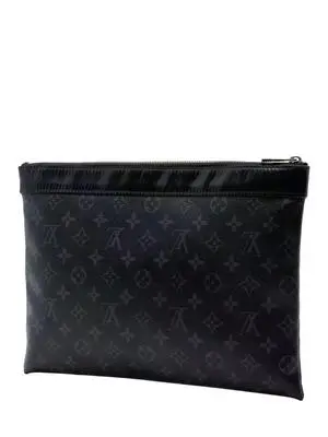 LOUIS VUITTON Monogram Eclipse Discovery Pochette Gm Clutch Bag - Black