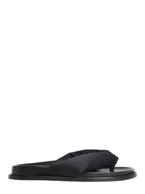Camilla And Marc Nina Flip Flops - Black