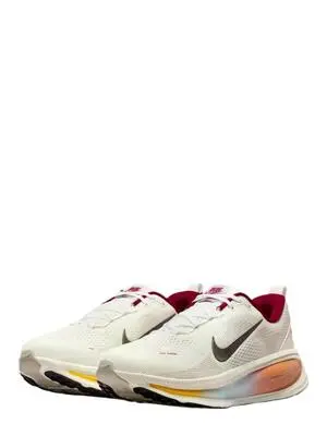 Nike Vomero 18 Sneakers - Neutrals