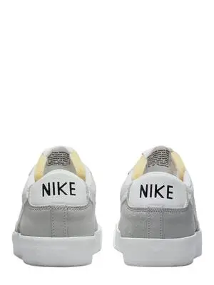 NIKE Nike Blazer Low Sneakers