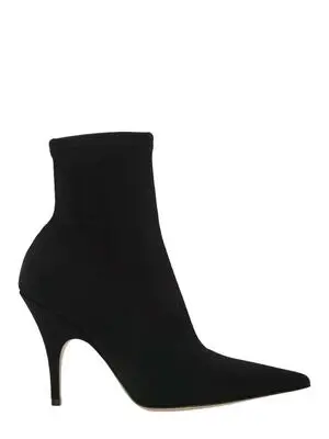 GIANVITO ROSSI Osaka Pointed-toe Ankle Boots - Black