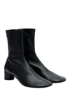 Bottega Veneta Cherry Leather Ankle Boots - Black