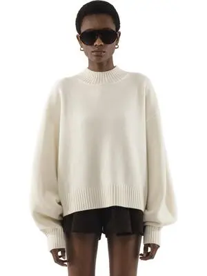 Arakii Knitted Sweater - Cream