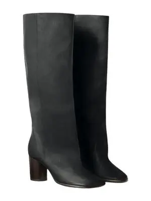 LEMAIRE Crease Sleeve Boots In Soft Glossy Leather - Black