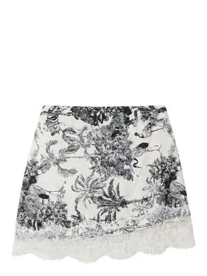 EFFEI Alavida Mini Skirt - Black
