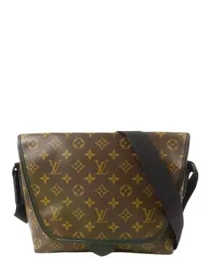 LOUIS VUITTON Magnetic Messenger Bag - Brown