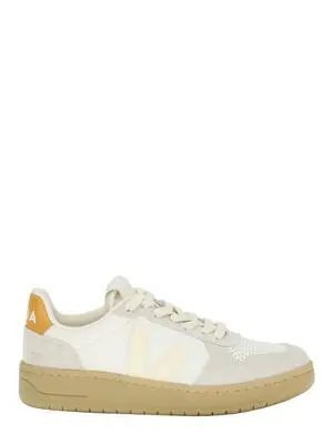VEJA V-82 Low Top Sneakers - Mastic