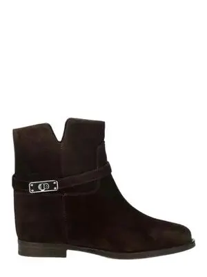 VIA ROMA 15 Suede Ankle Boots With Decorative Buckle - Brown