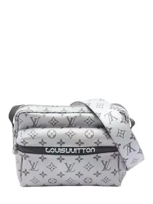 LOUIS VUITTON 2017 Monogram Reflect Outdoor Messenger Pm Bag - Silver