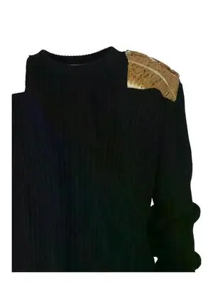 Valentino Garavani Embellished Shoulder Sweater - Black