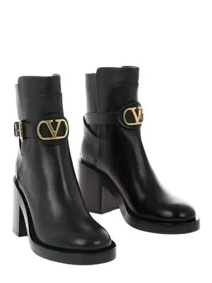 Valentino Garavani Vlogo Signature Leather Ankle Boots - Black
