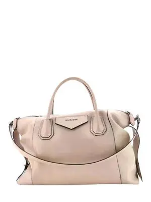 Givenchy Antigona Soft Bag Leather Medium Satchel - Neutrals