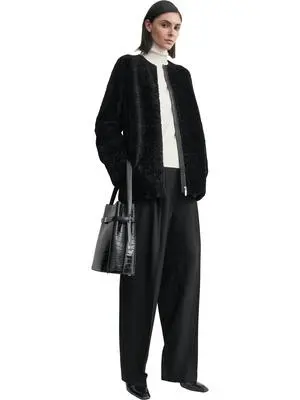 TOTEME Zipped Teddy Shearling Jacket - Black